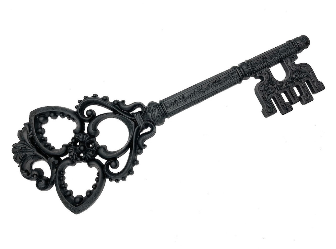 Vintage Black Skeleton Key Wall Hanging~24" Ornate Up-cycled Black ...