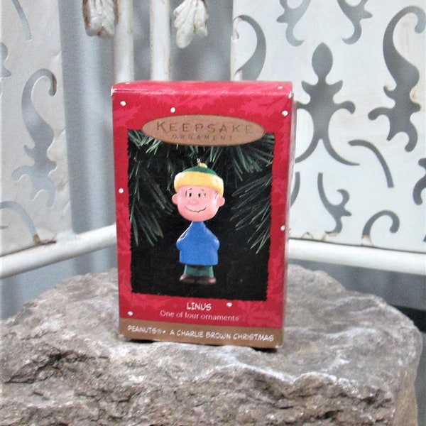 Linus - Etsy
