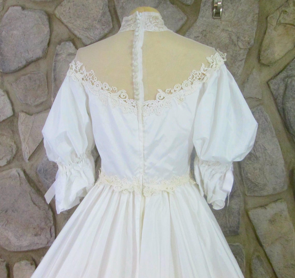 Vintage 80's Ruffled Train Wedding Dress - Etsy