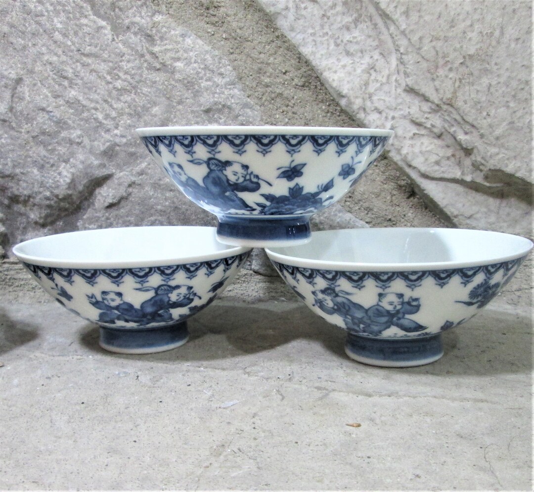 Vintage Blue and White Chinese Rice Bowls - Etsy