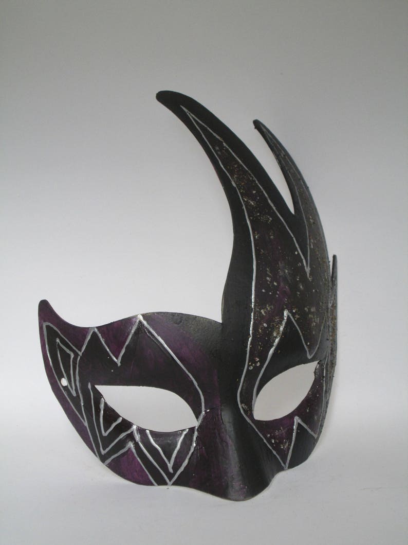 Unisex Masquerade Mask Purple Silver Black Asymmetrical Paper - Etsy Israel