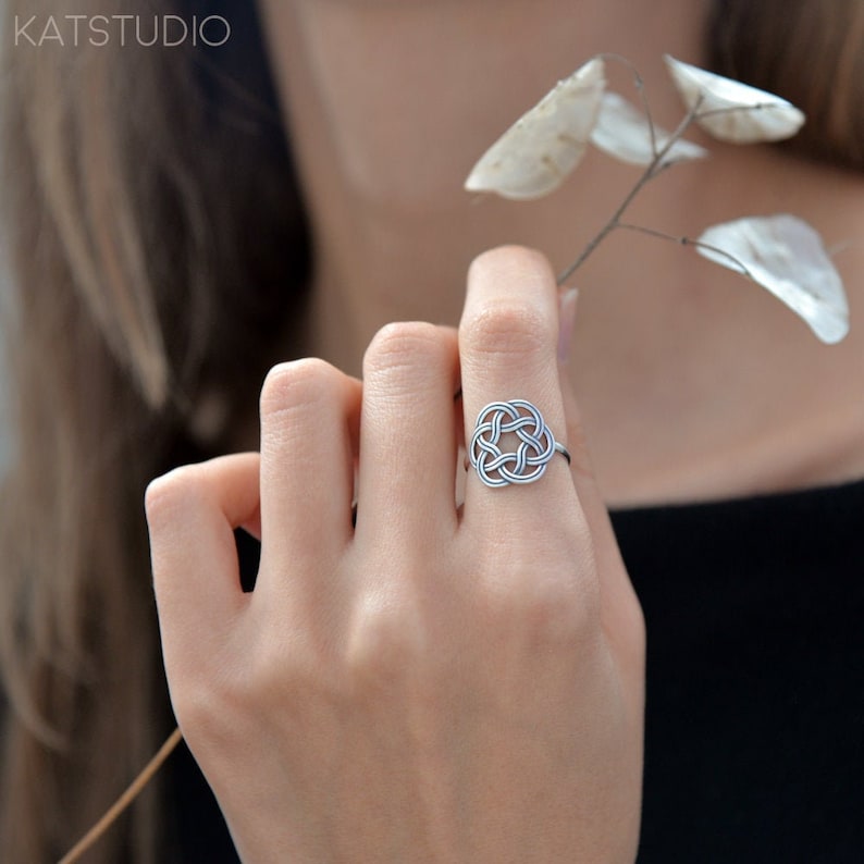 Celtic Ring Sterling Silver Celtic Circle Ring Celtic Knot - Etsy