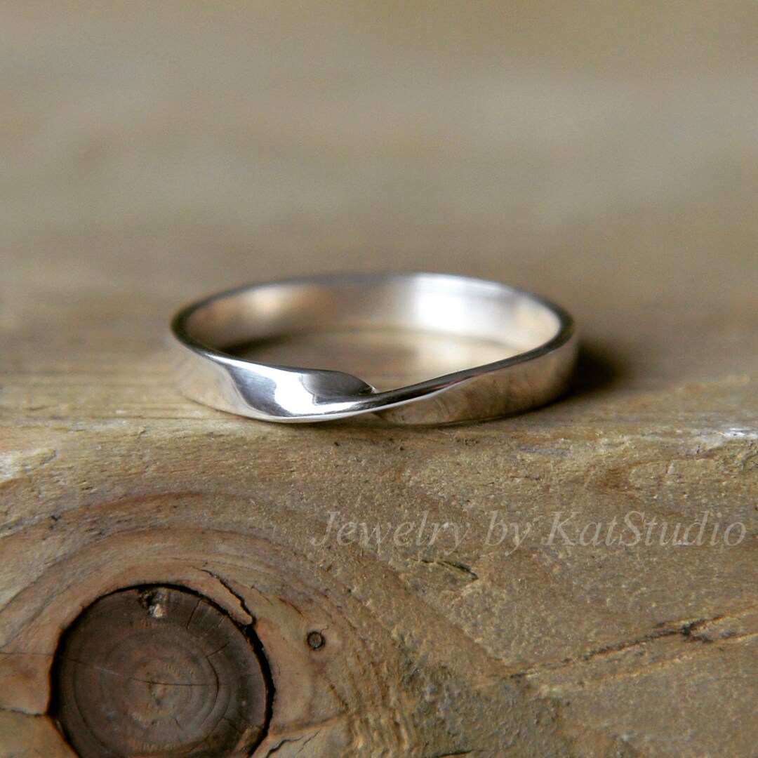 Mobius Ring Moebius Ring Infinity Ring Silver Twisted Ring Promise Ring Best Friend Ring ...
