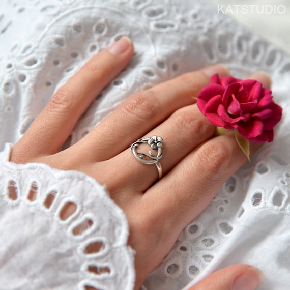 Flower Circle Ring Sterling Silver Ring Vine Ring Circle | Etsy