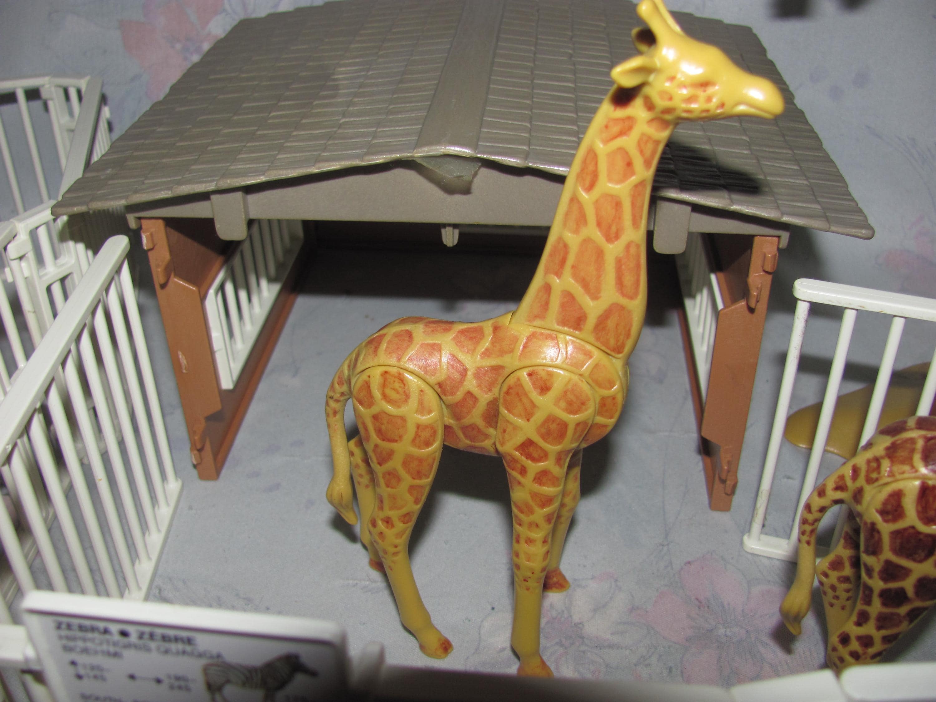 Vintage Playmobil Set 3145 - Zoo Safari Set - Incomplete Vintage Playmobil Set 3145 - Zoo Safari Set - Incomplete