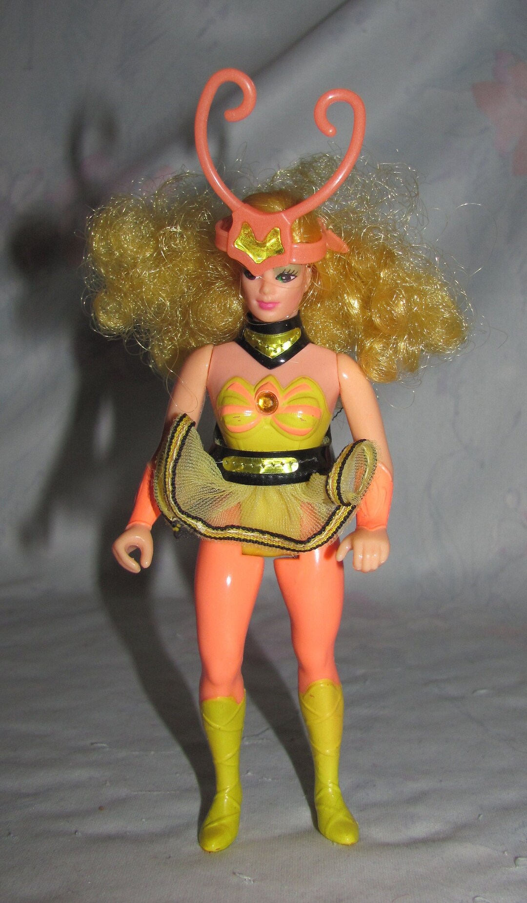 Vintage 1984 Motu She-ra Sweet Bee Figure and Antenna and - Etsy