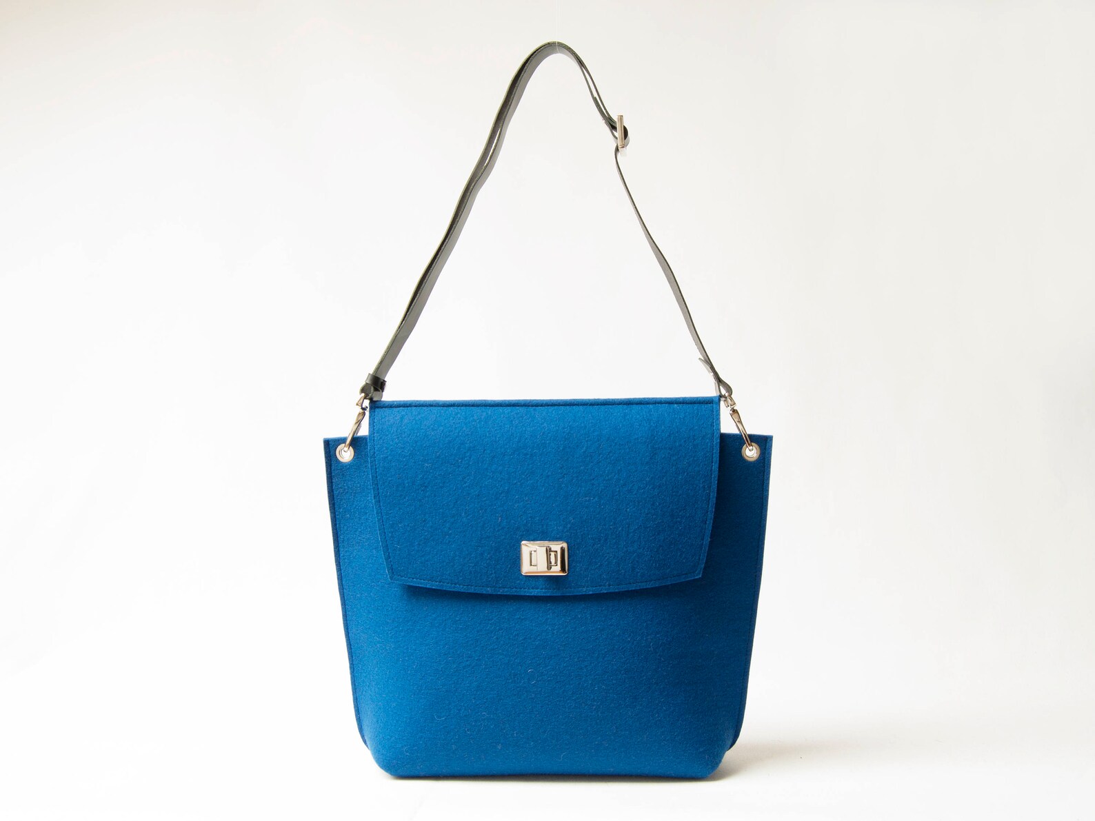 Wool Felt FLAP BAG / Blue Tote Bag / Blue Bag / Womens Bag / - Etsy