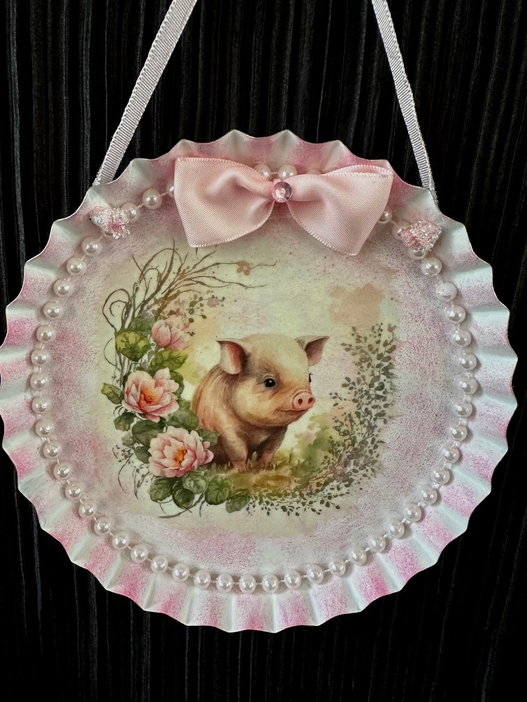 Pig, Cute Pig, Decoupage Pig, Tin Pig Hanger, Pig Decor, Piglet, Farm ...