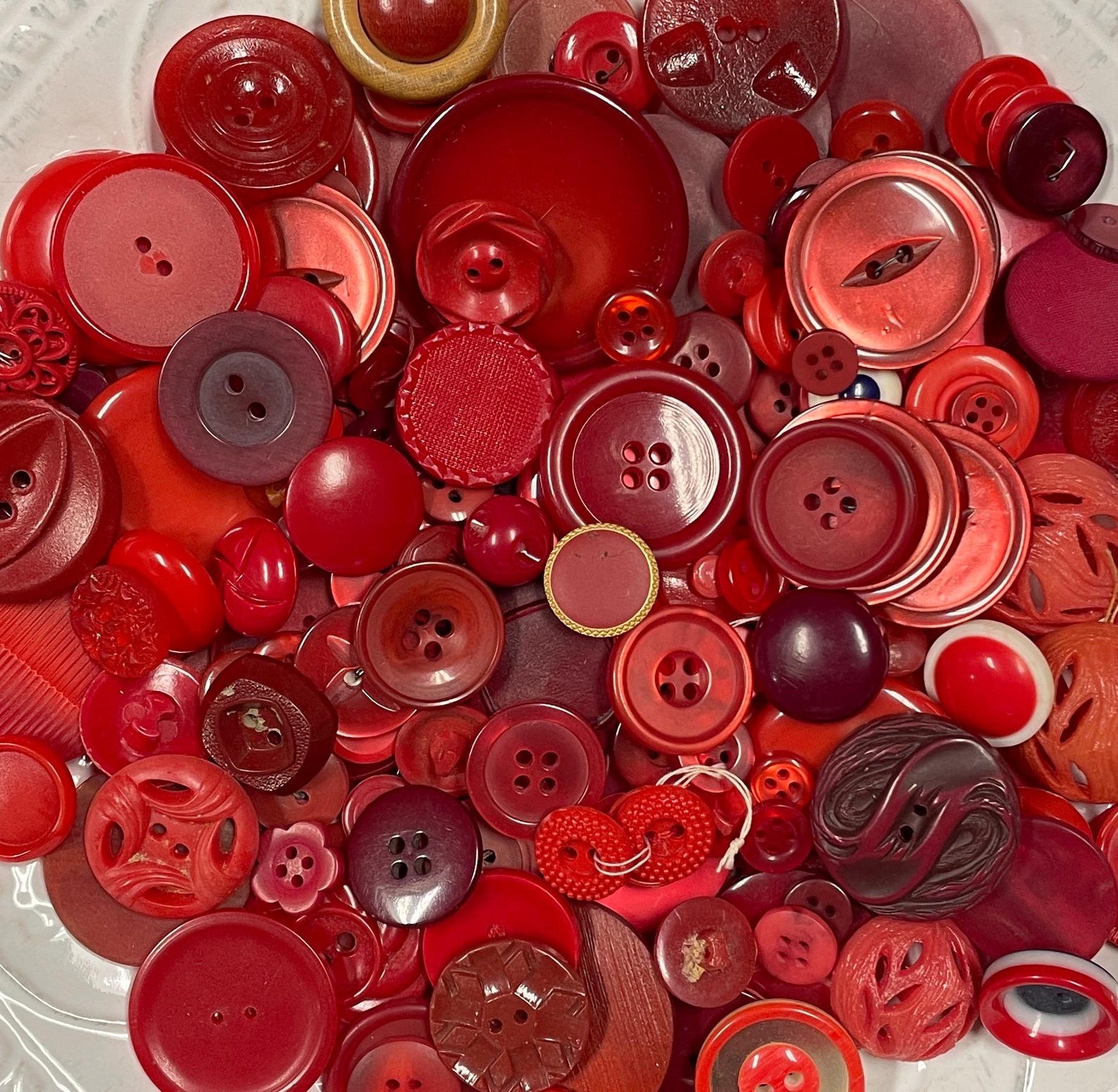 200 Vintage Red Buttons Lot - Etsy