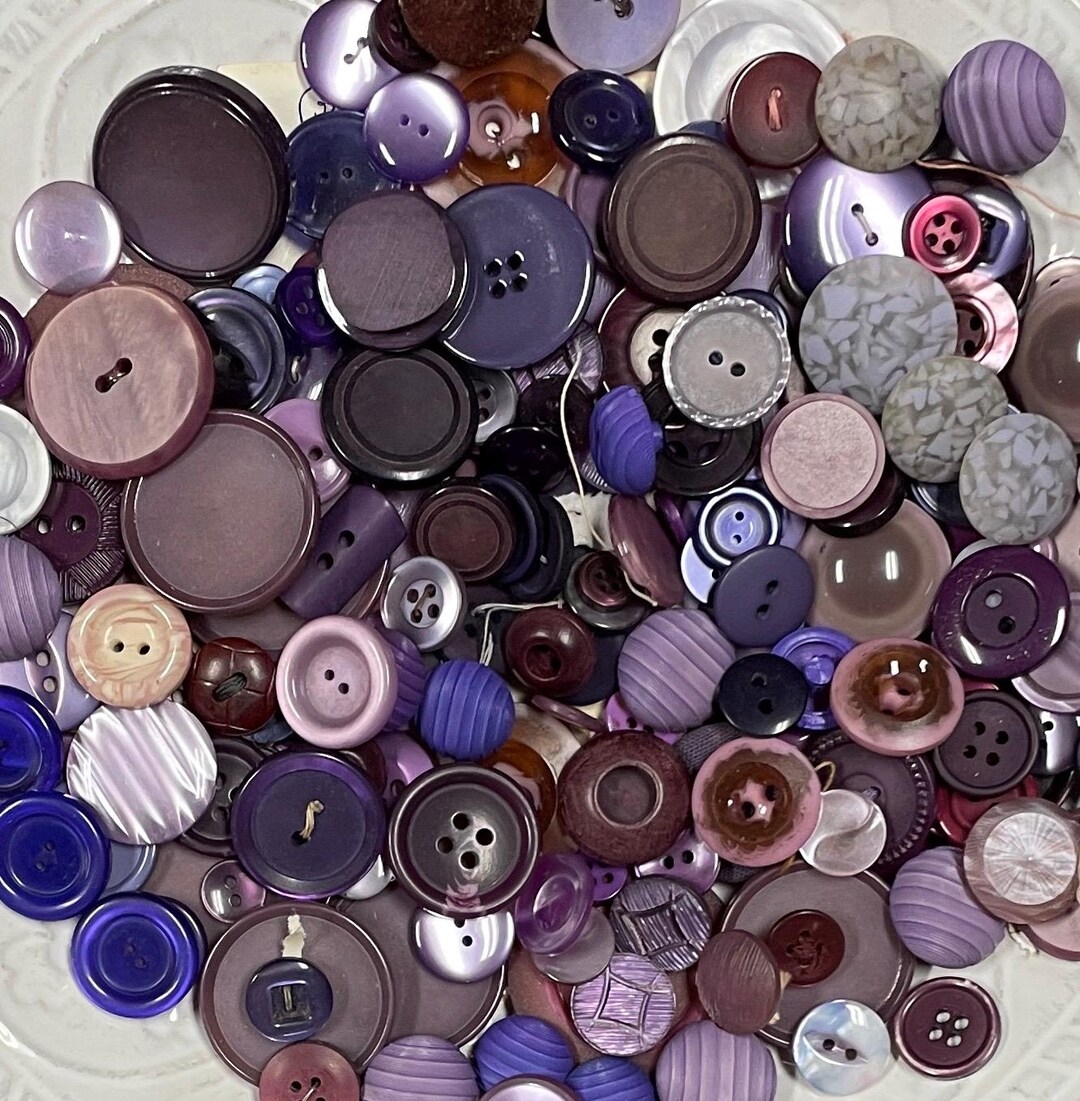 200 Vintage Purple Buttons, Mixed Material, Large, Small - Etsy