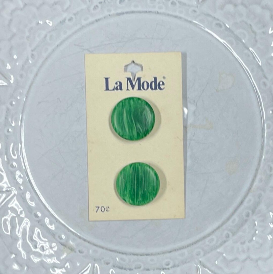 Vintage Large Green Buttons on Card, La Mode Buttons - Etsy