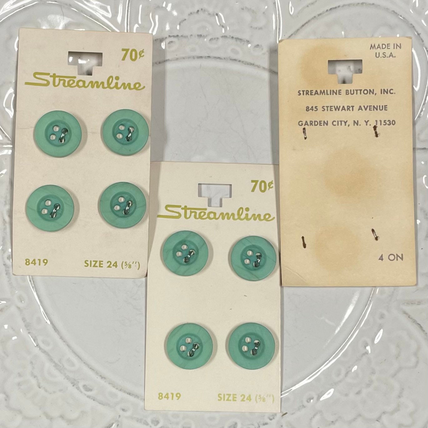 Vintage Green Buttons on Original Card, Streamline, Made in USA - Etsy