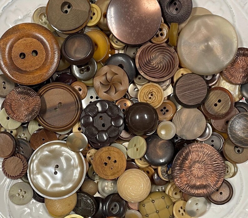 200 Vintage Brown Buttons Lot - Etsy