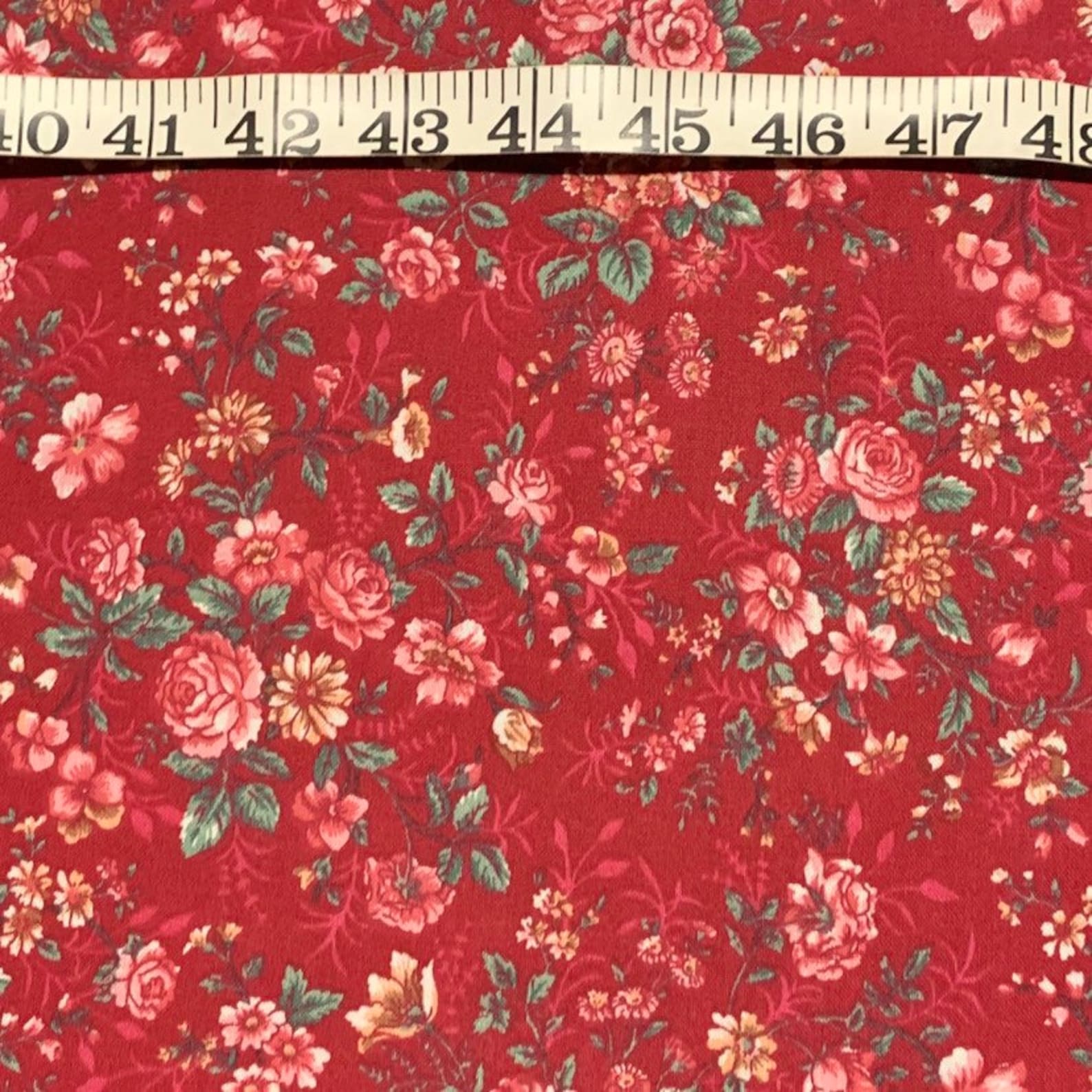 100 % Cotton Red and Pink Rose Calico Fabric, County Floral - Etsy