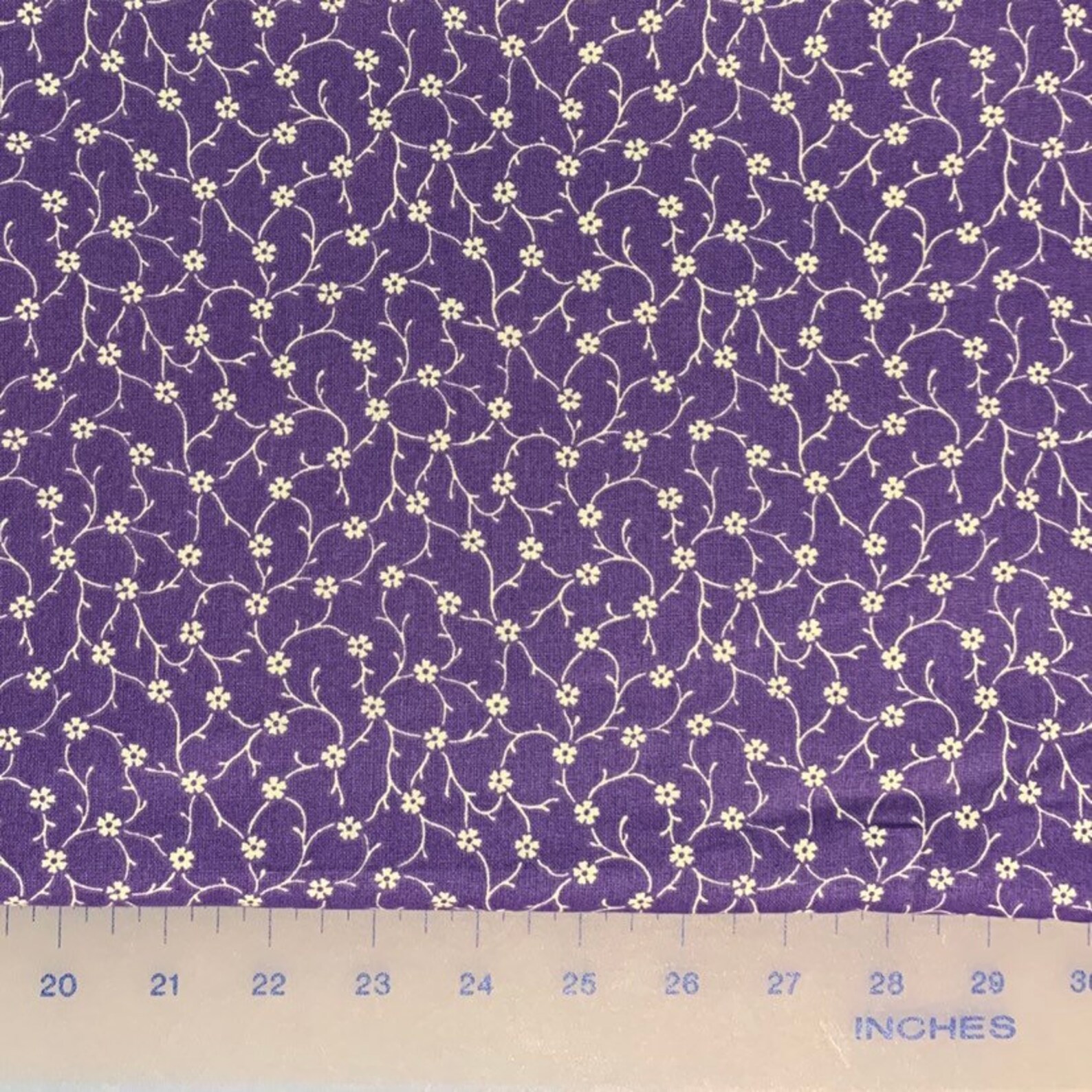 100% Cotton Purple Calico Fabric Small Print Floral - Etsy.de