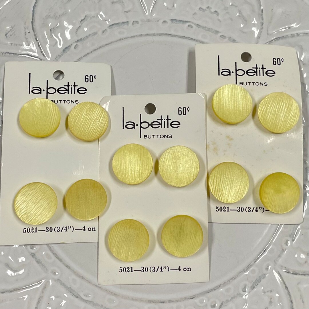 Vintage Yellow Buttons on Original Card, La Petite - Etsy
