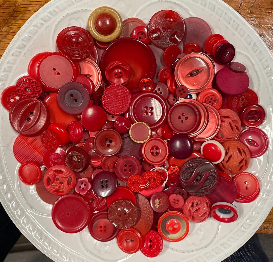 200 Vintage Red Buttons Lot - Etsy