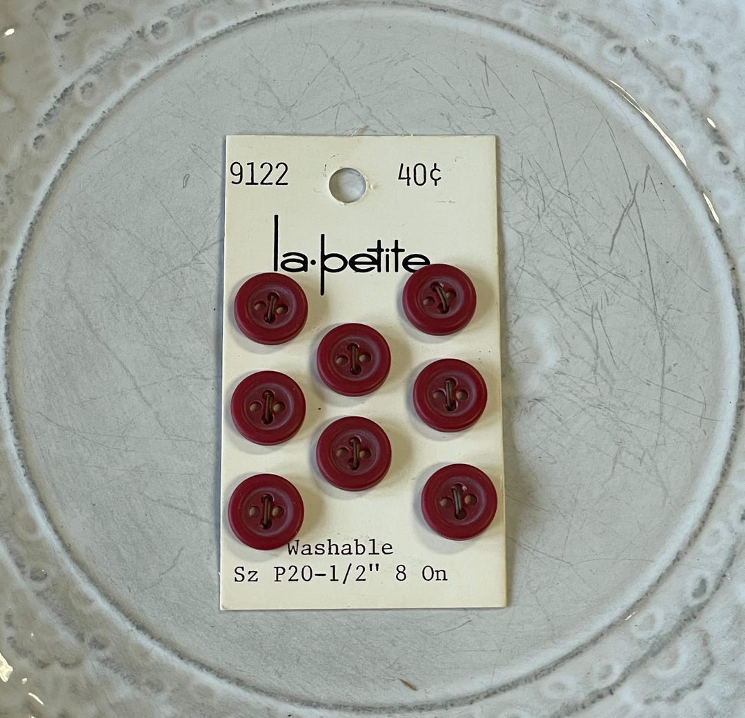 Vintage Red Buttons on Original Cards, La Petite - Etsy