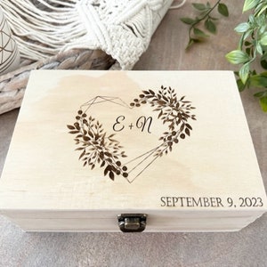 Personalized Wooden Memory Box, Custom Engraved Keepsake Box, Rustic ...