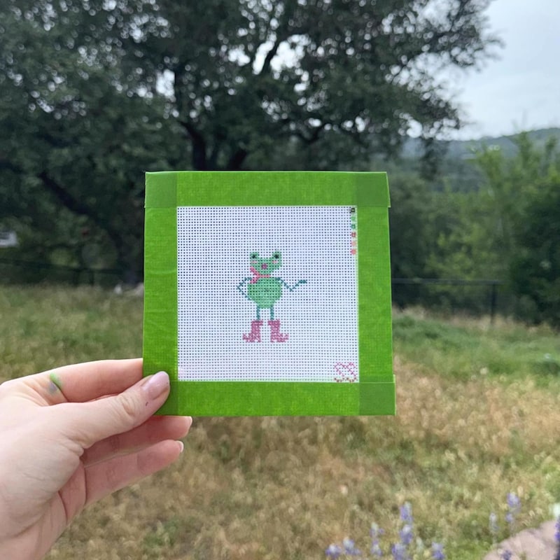 Needlepoint Frog Canvas - Etsy