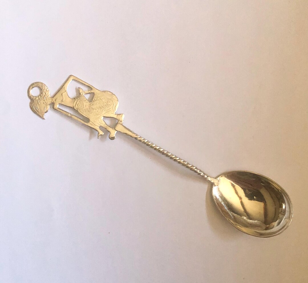 Demi Spoon Topped With Wayang Kulit, Friend of the Hindu God, Krishna ...