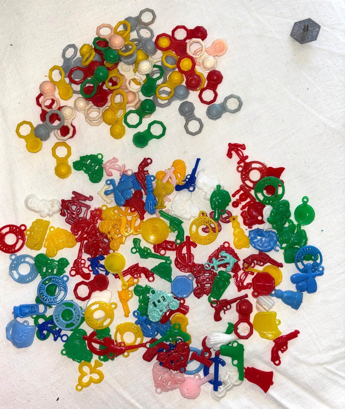 Vintage Crackerjack Gumball Machine Prize Plastic Charms 70s 80s - Etsy