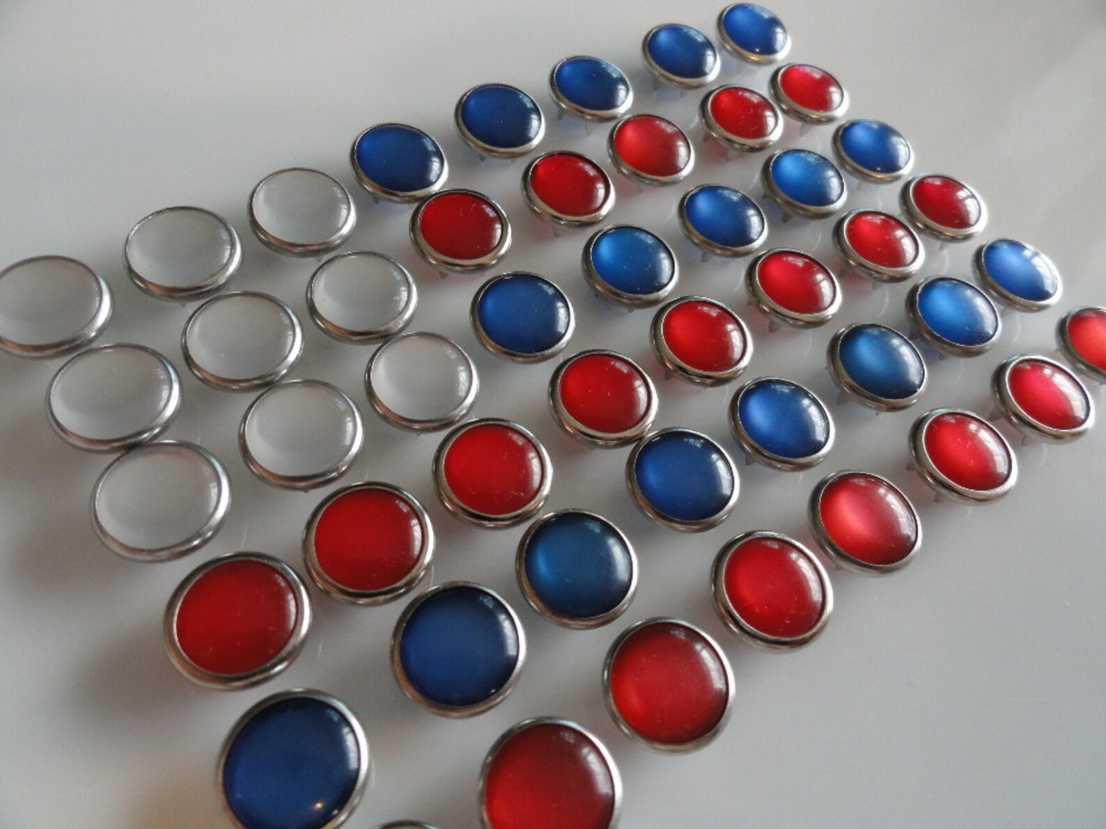 25 White Pearl Snaps Set 4 Part Prong Size 16 | Etsy