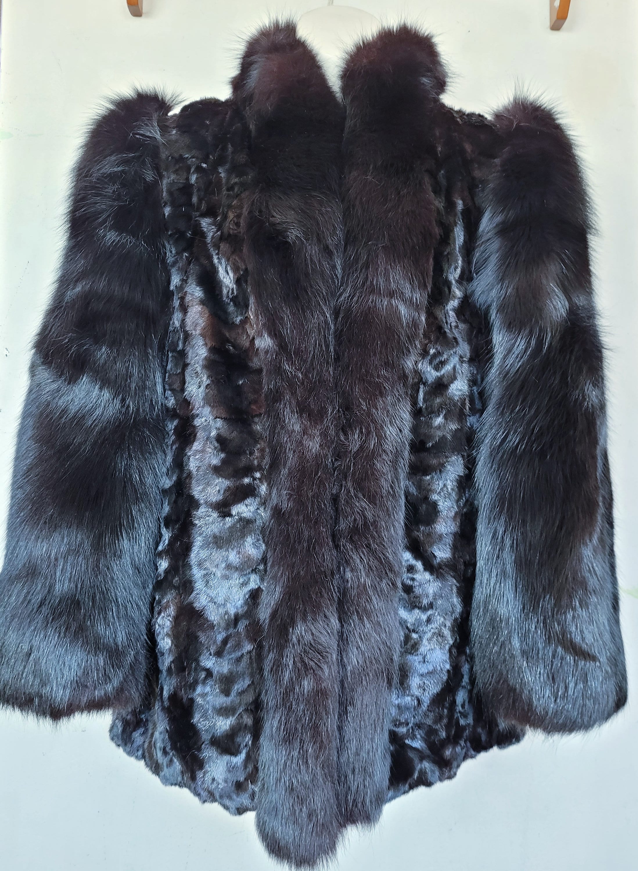 Gorgeous Black Fox Fur Coat Winter Jacket M/L Size 12 Real Fur Oakville ...