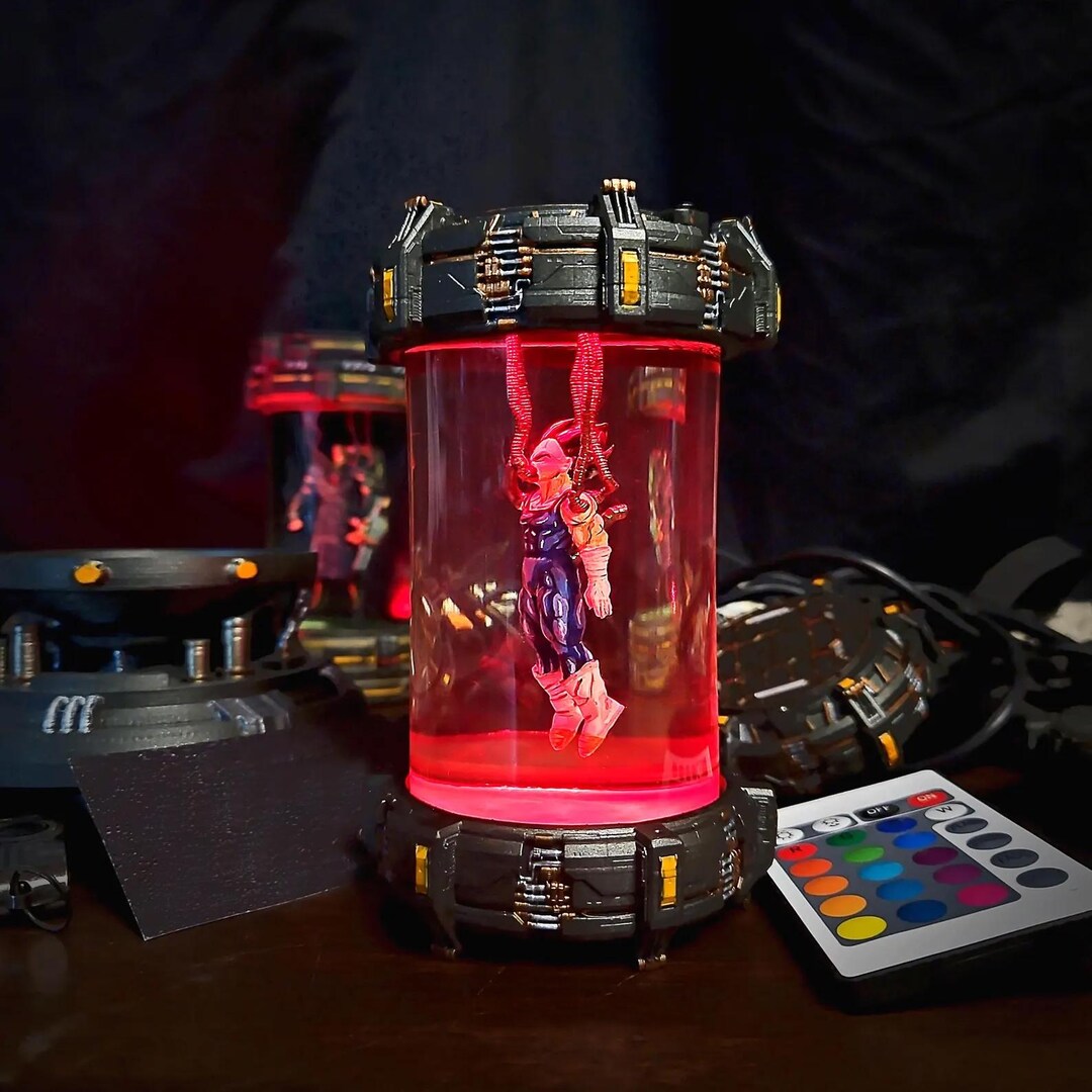 Saiyan Hero Supe Healing Chamber Incubator Resin Lamp, LED Anime Night ...