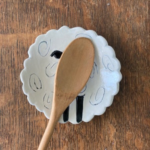 SPOON REST Regular Size Woolly SHEEP Stoneware Clay Handmade - Etsy