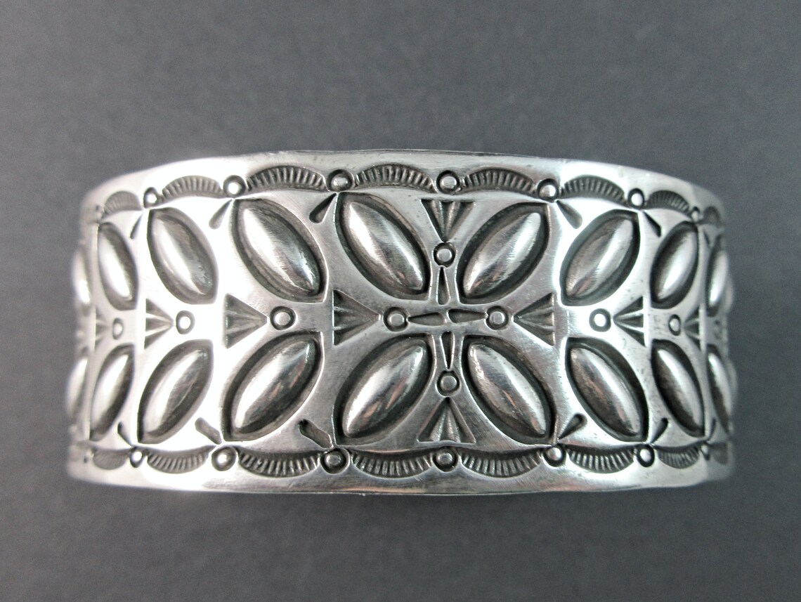 Navajo HERMAN Smith-heavy Gauge-precise Repousse 925 Cuff-fits 6-3/4 ...