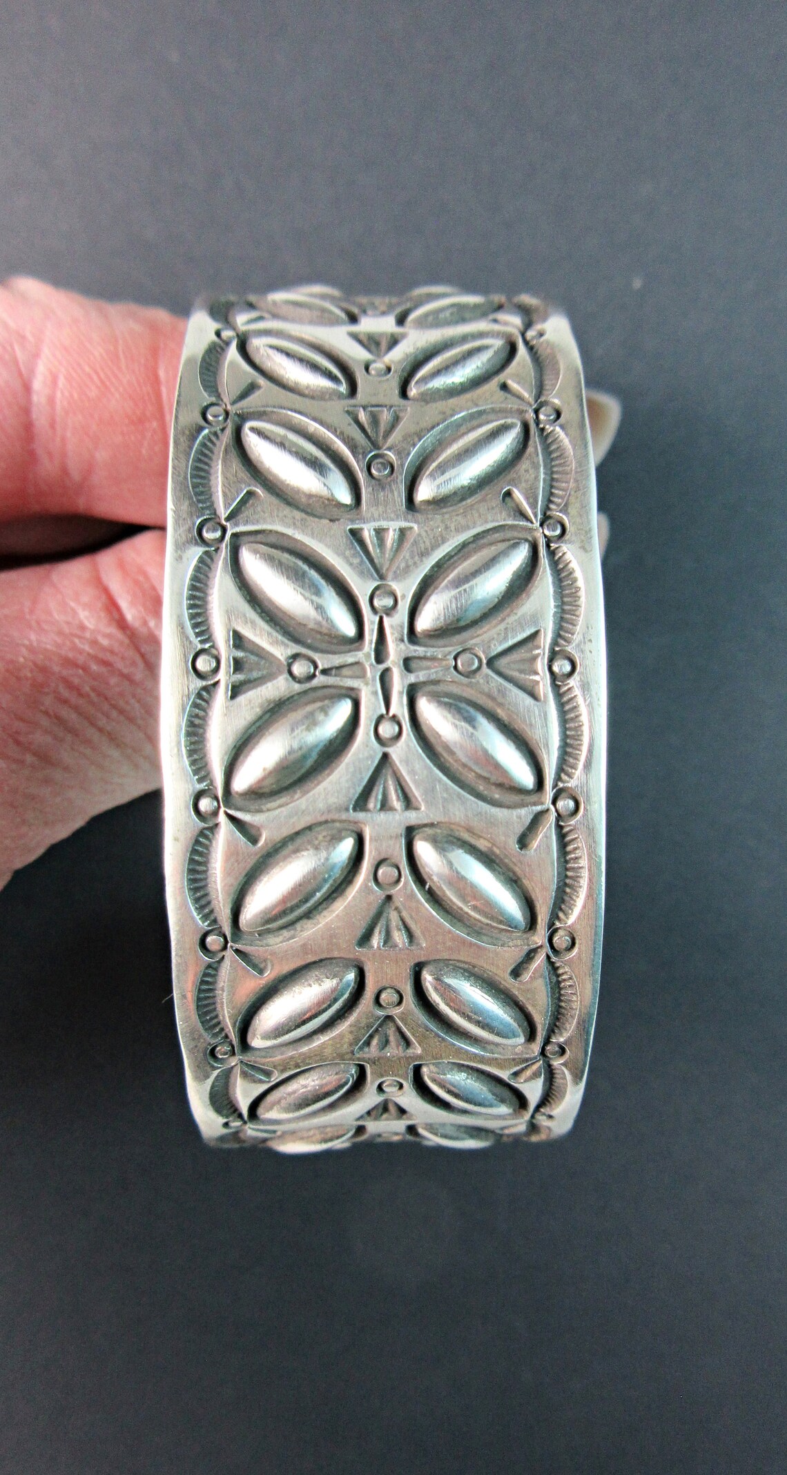 Navajo HERMAN Smith-heavy Gauge-precise Repousse 925 Cuff-fits 6-3/4 ...