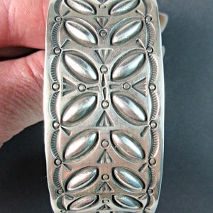 Navajo HERMAN Smith-heavy Gauge-precise Repousse 925 Cuff-fits 6-3/4 ...