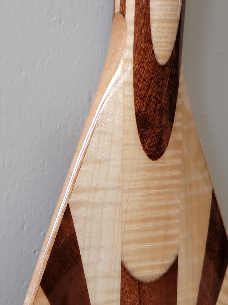 Canoe Paddle, 5 Degree, Single-bend S-blade "sunrise", Sapele and Curly ...