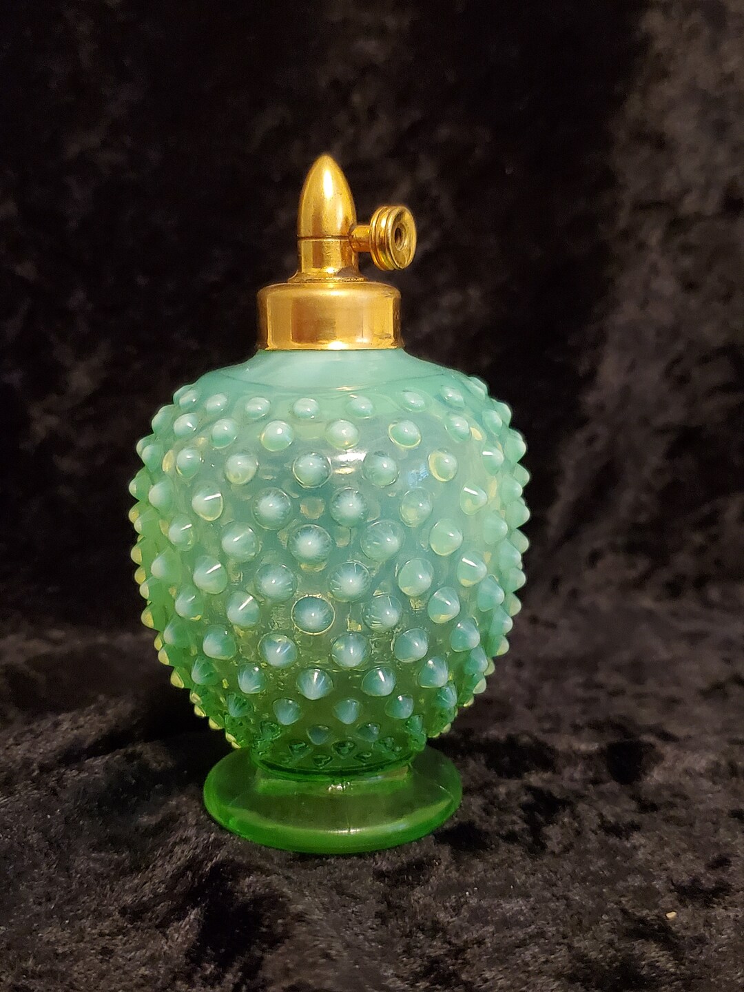 Devilbiss Perfume Bottle CS 100-7 Green Opalescent Hobnail by Fenton - Etsy