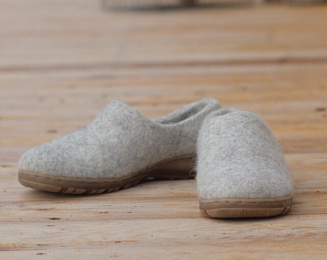 WoolenClogs - Etsy Canada