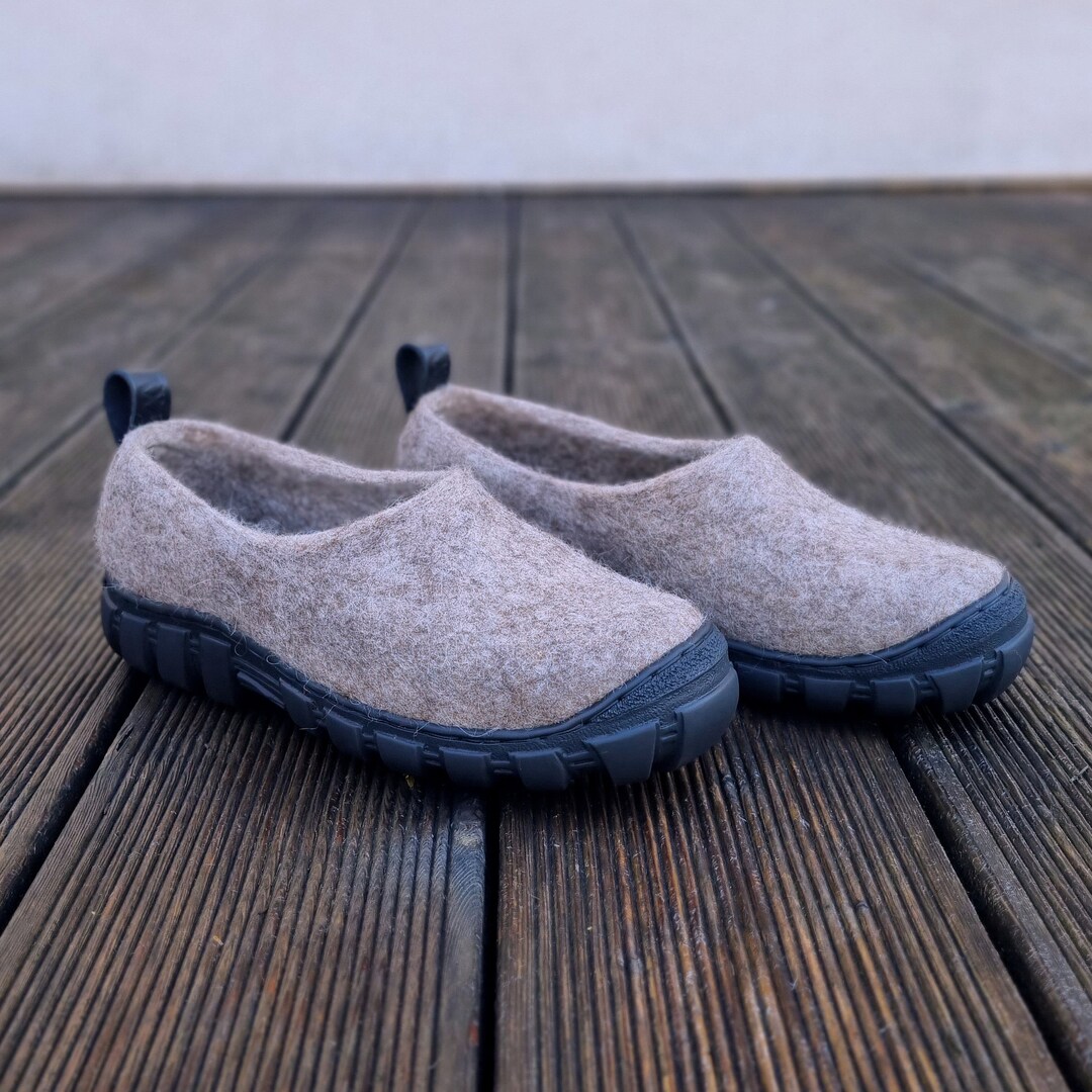 Wool Boots for Men in Grey Wool With Rugged Soles - Handmade Mens Shoes ...