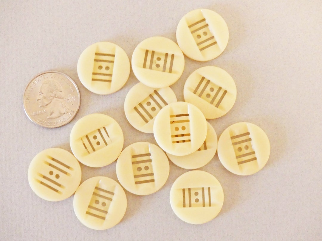12 Vintage Pale Yellow Casein Plastic Buttons With Cut Through Pattern ...