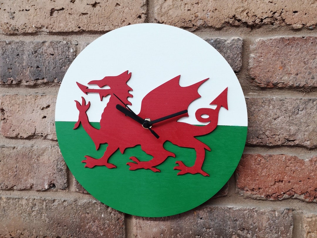 Welsh Dragon Clock • Welsh Flag Decor • Welsh Theme Home Items • Green ...