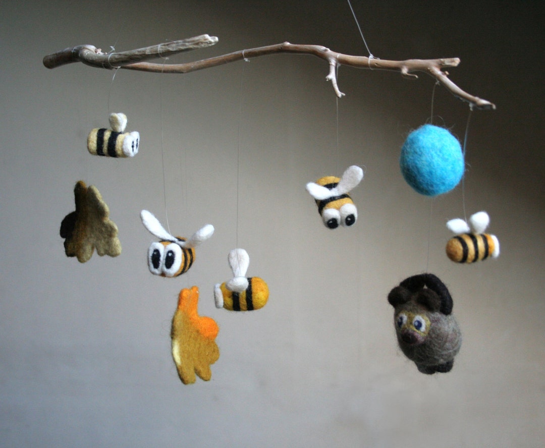 Baby Needle Felted Mobile Winnie the Pooh and Bees Nursery - Etsy