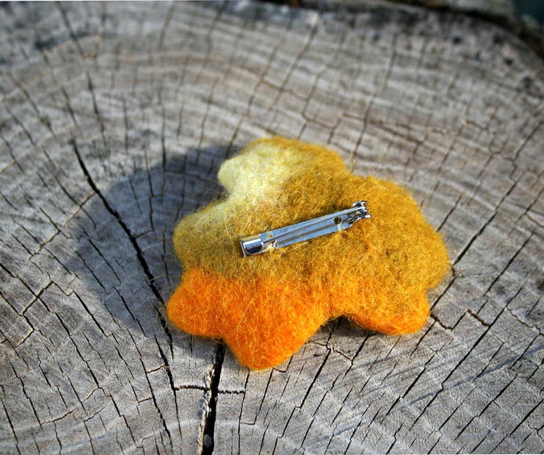 Felt Brooch Felted Maple Leaf Autumn Jewelry Leaf in Autumn Colors - Etsy