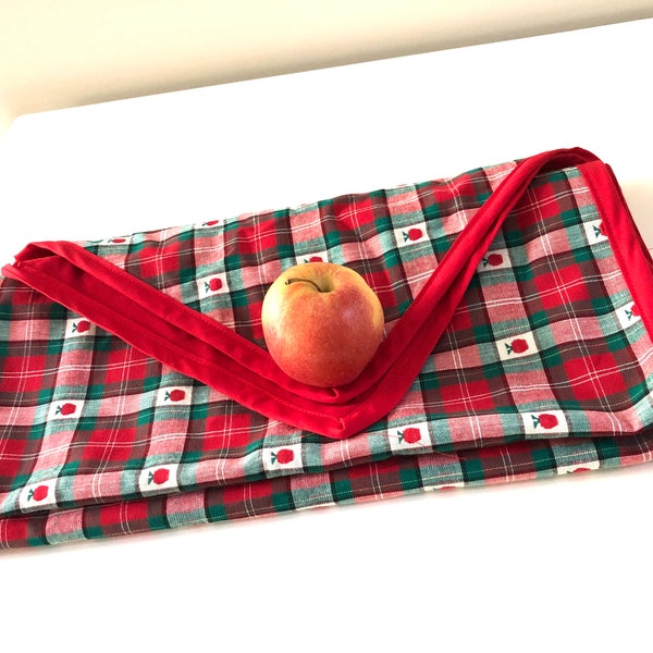 Apple Table Runner Patterns - Etsy