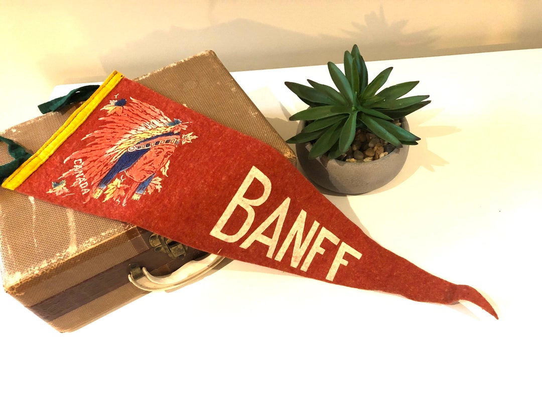 Vintage BANFF Pennant Retro Wall Decor Souvenir Canada 1950s Banner - Etsy