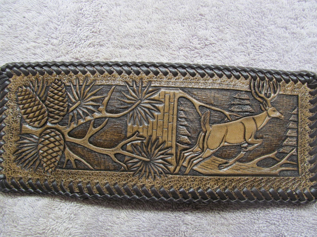 Laced deer wallet / billfold. buck wallet. 62 ships same day - Etsy.de