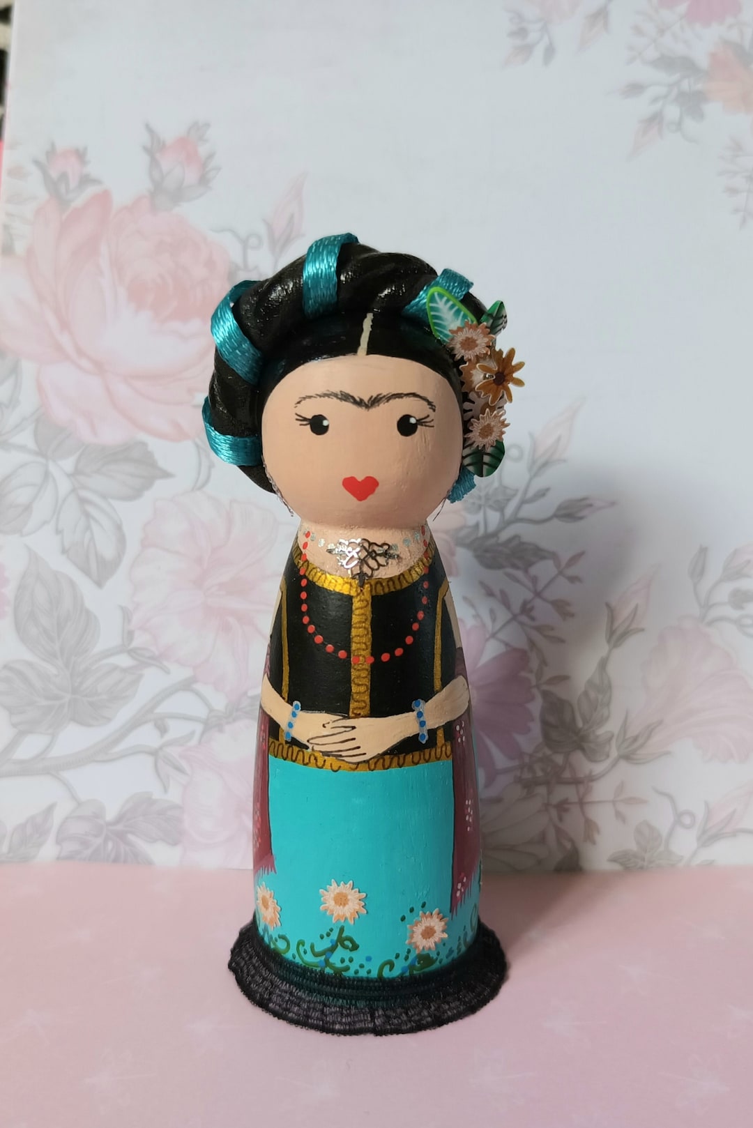 Frida Kahlo Peg Doll - Etsy