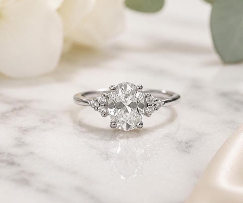 Oval Moissanite Engagement Ring, Twisted Vine 18K Gold Cluster Ring - Etsy