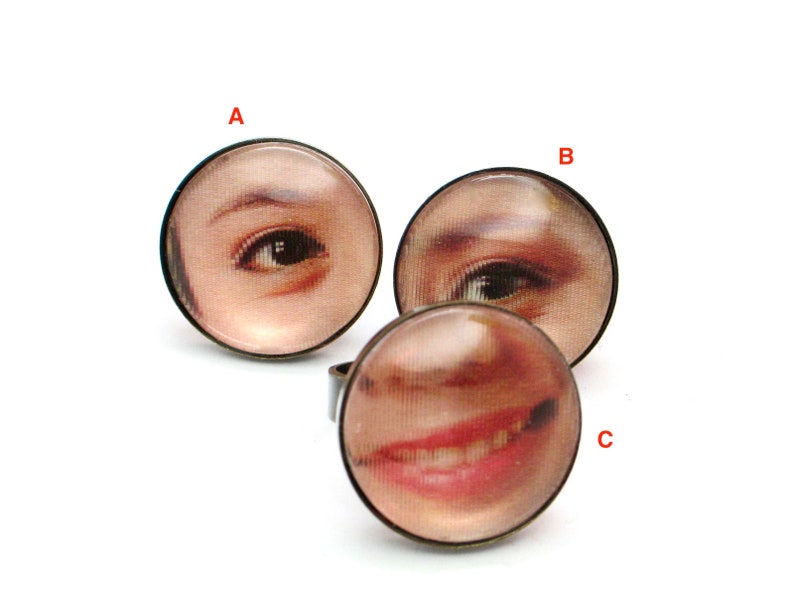 Winking Eye. Smile Ring Blinking Eye Ring. 3D Effect. - Etsy