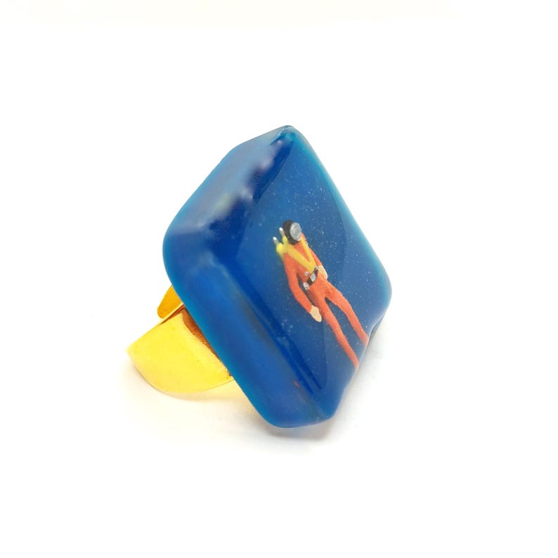 Resin Diver Ring: Diorama Miniature Jewelry - Etsy