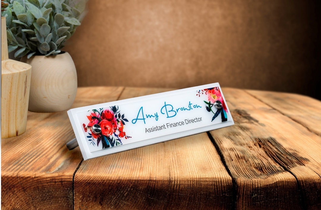 Modern Desk Name Plate. Made Exclusively by Garo Signs. Size 10 X 2.5 ...