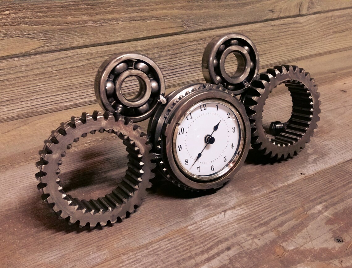 Custom Steel Gear Desk Clocks - Etsy